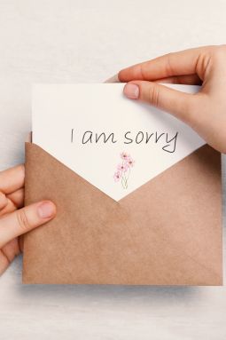 Free AI Apology Letter Generator | Heartfelt Sorry Message