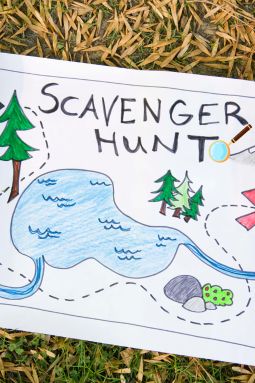 Free AI Scavenger Hunt Generator | Custom Scavenger Hunt