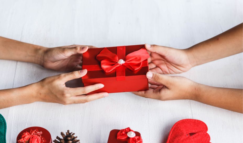 Free Valentine Bouquet Designer | Visualize Stunning Floral Ideas